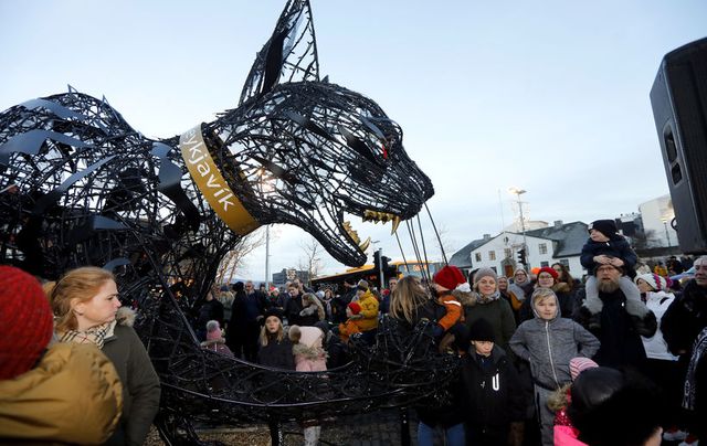 Reykjavik purchases its very own yule cat - Iceland Monitor